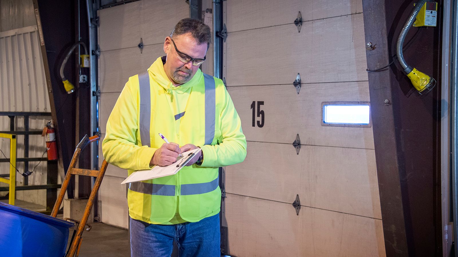 Identifying the hazmat shipper | J. J. Keller® Compliance Network