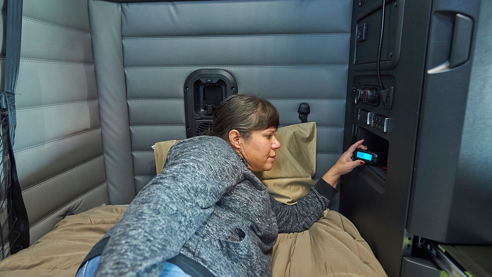 5 things to know about the split-sleeper option | J. J. Keller ...