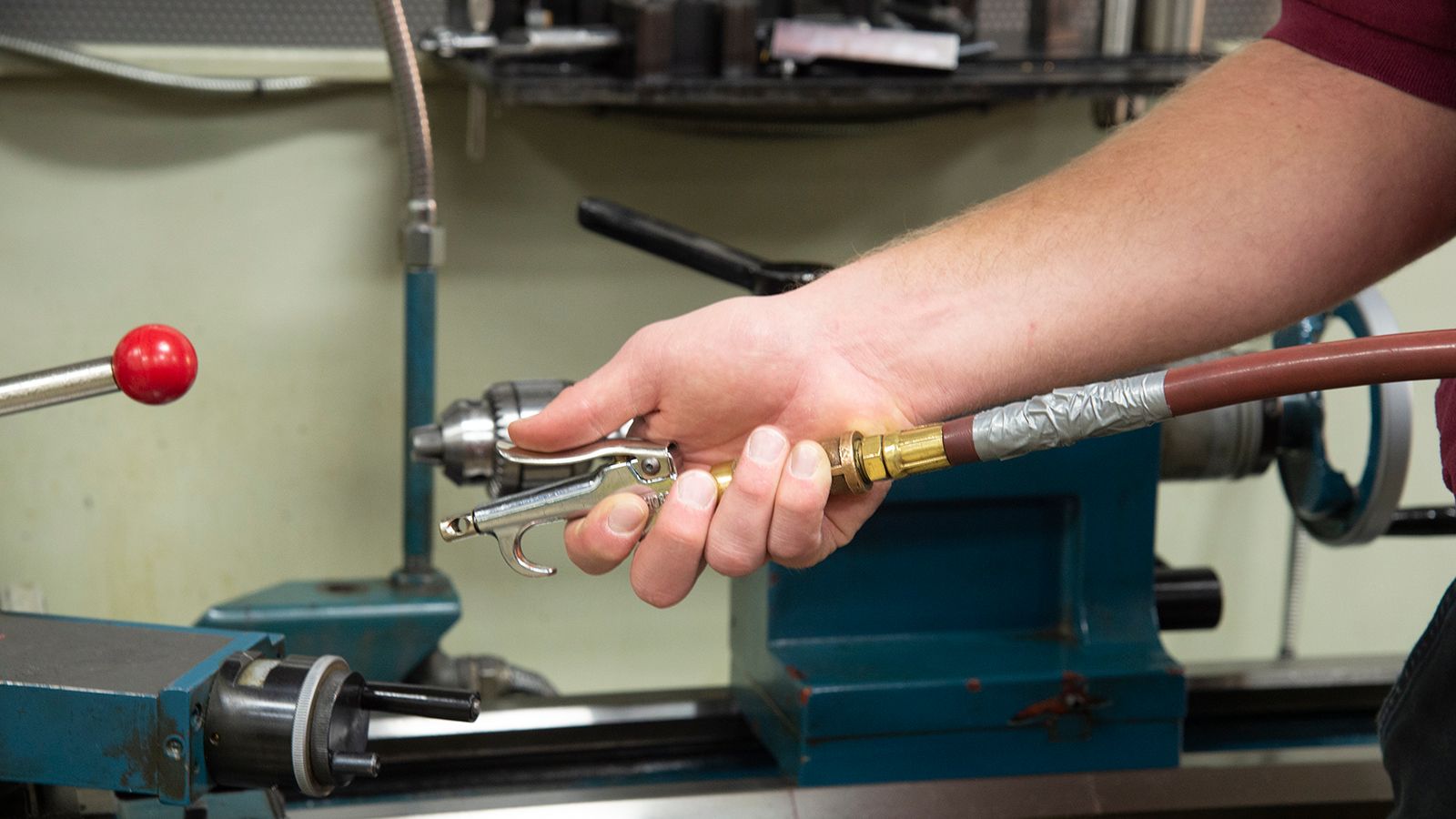 Don't blow off the dangers of compressed air | J. J. Keller® Compliance ...